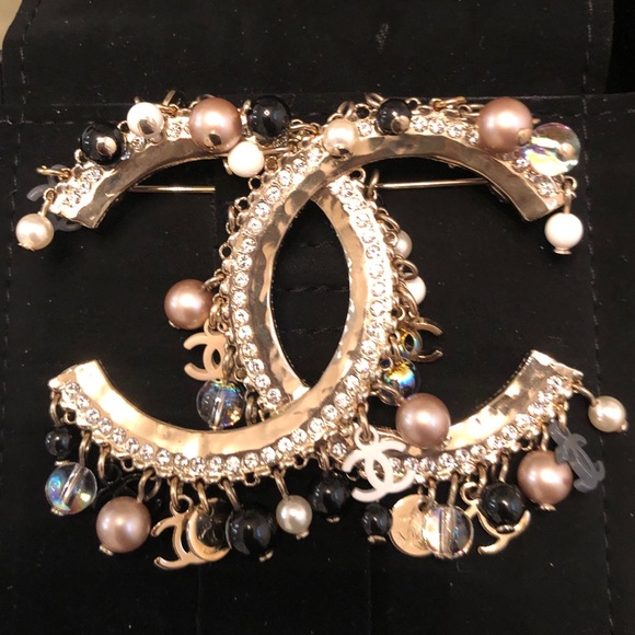 CHANEL | Jewelry | Chanel Brooch Authentic | Poshmark